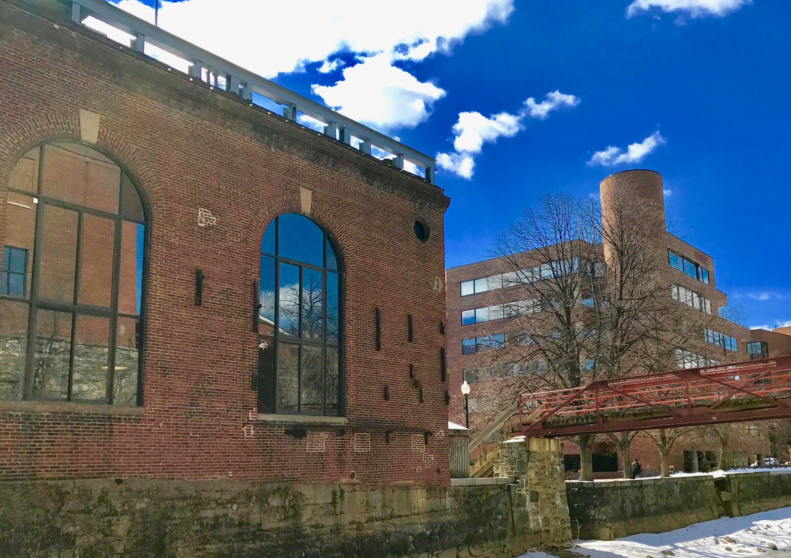 About Us | RadiusNetworks.com